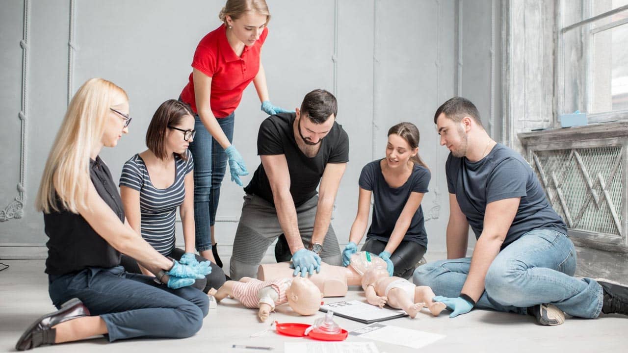 10 First Aid Emergencies to Be Ready For | Coast2Coast