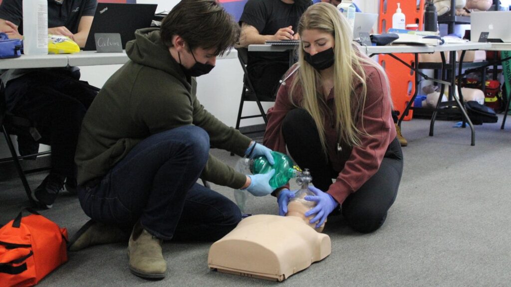 Do Paramedics Need EMR Training? | Coast2Coast