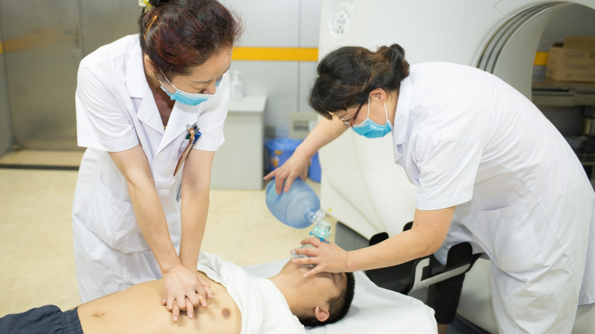 BLS vs CPR: Key Differences, Who Needs Each, and Validity | Coast2Coast