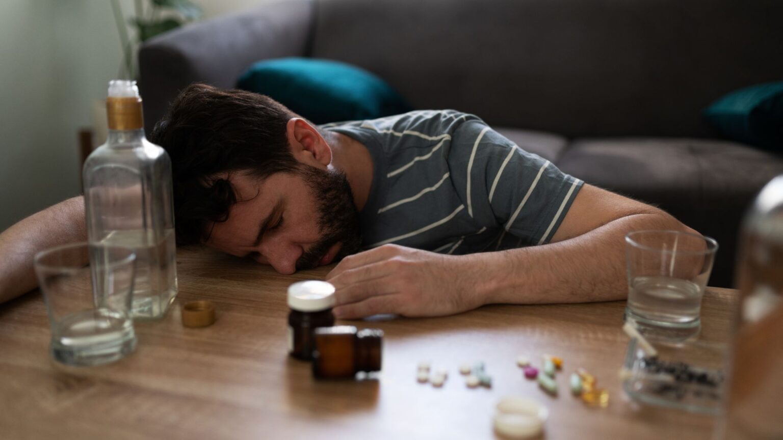 First Aid Guide - Opioid Poisoning Emergencies | Coast2Coast