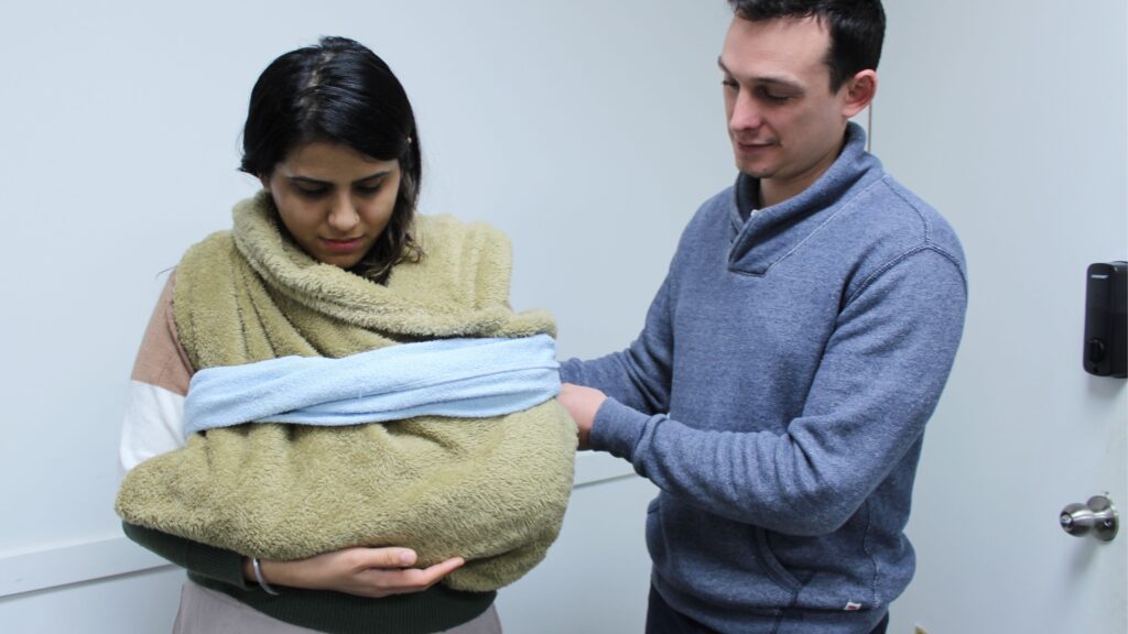 How to Make and Wear a Sling After an Emergency