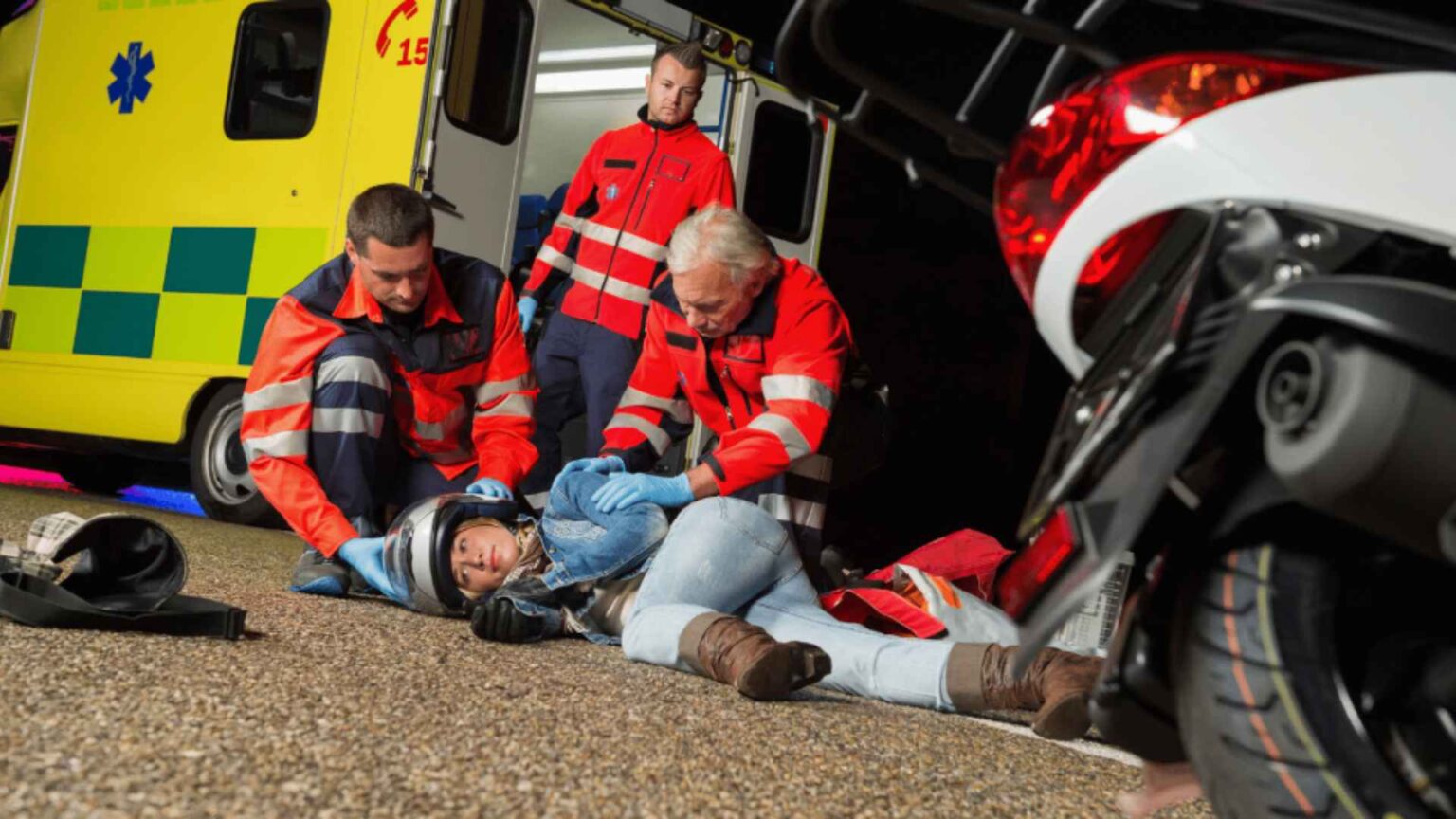 How To Help Someone After Motorcycle Accidents | Coast2Coast