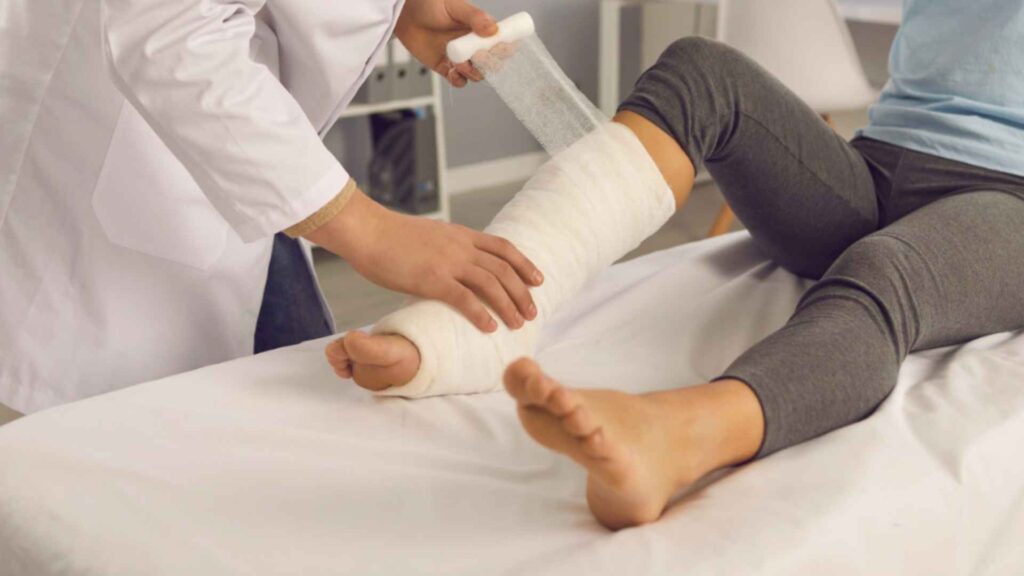 First Aid for Broken Bones | Coast2Coast