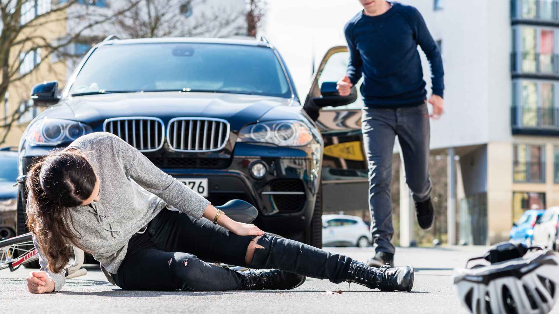 First Aid Safety Tips for Drivers | Coast2Coast